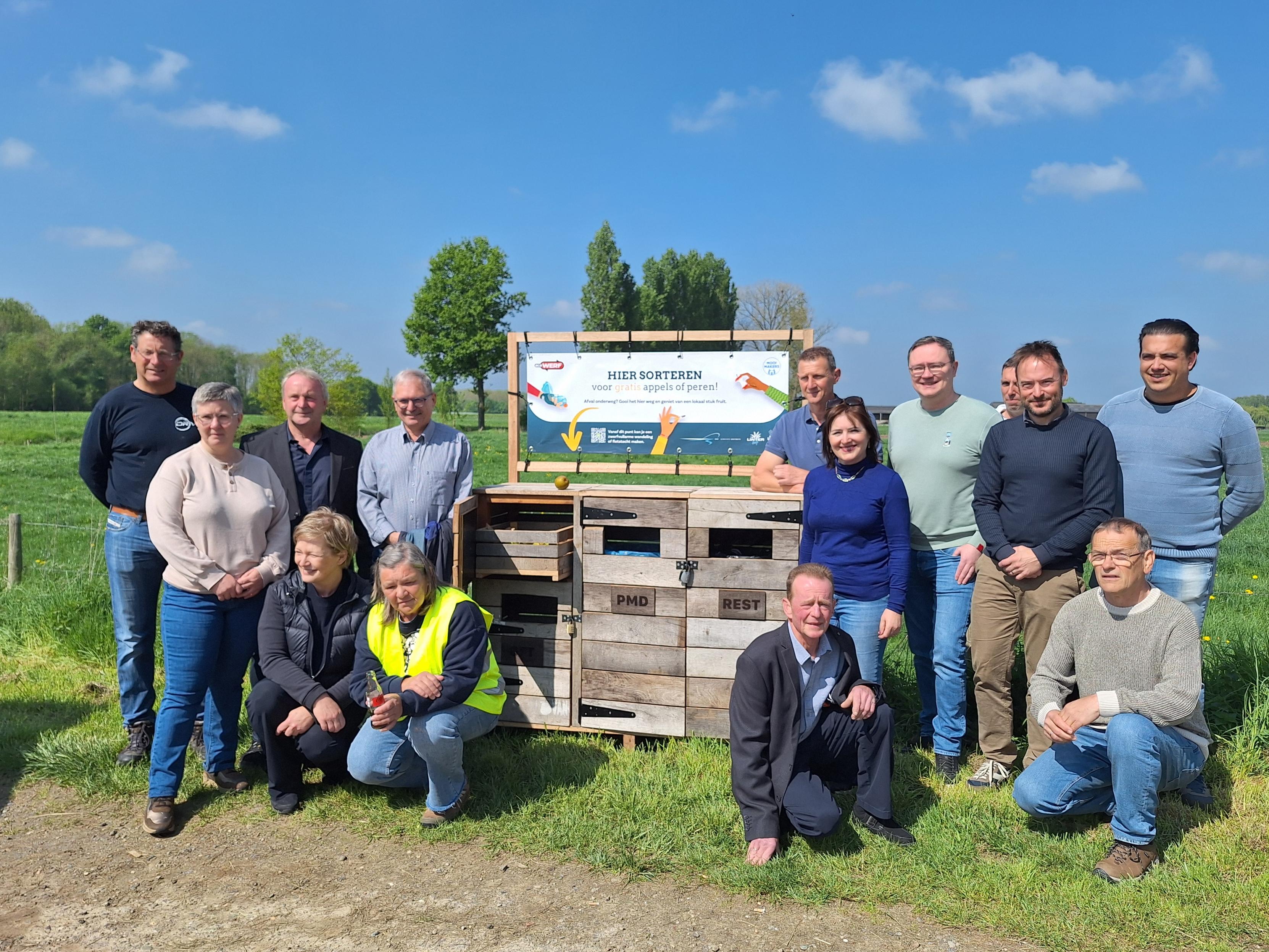 Nieuws - Gratis fruit in ruil voor afval: bijzondere vuilbakken in ...